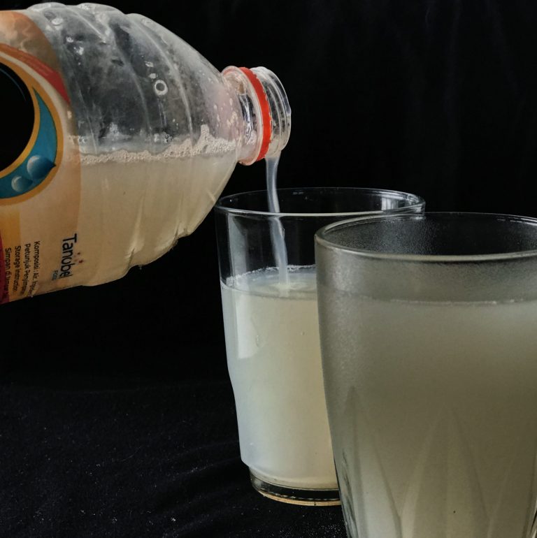 Jangan Pakai Narkoba, Minum Tuak Lebih Bagus, Bisakah?